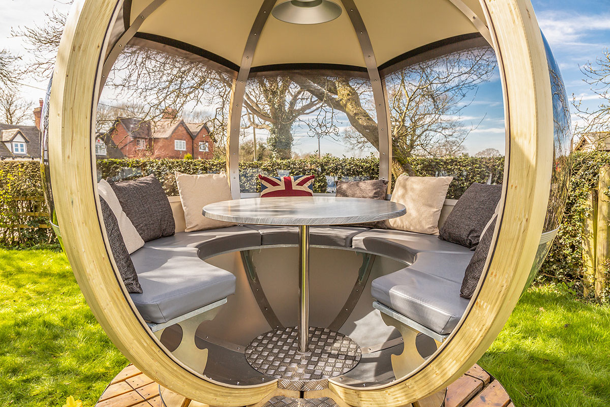 Enjoy the Rewards of Spring in an Ornate Garden Rotating Pod
