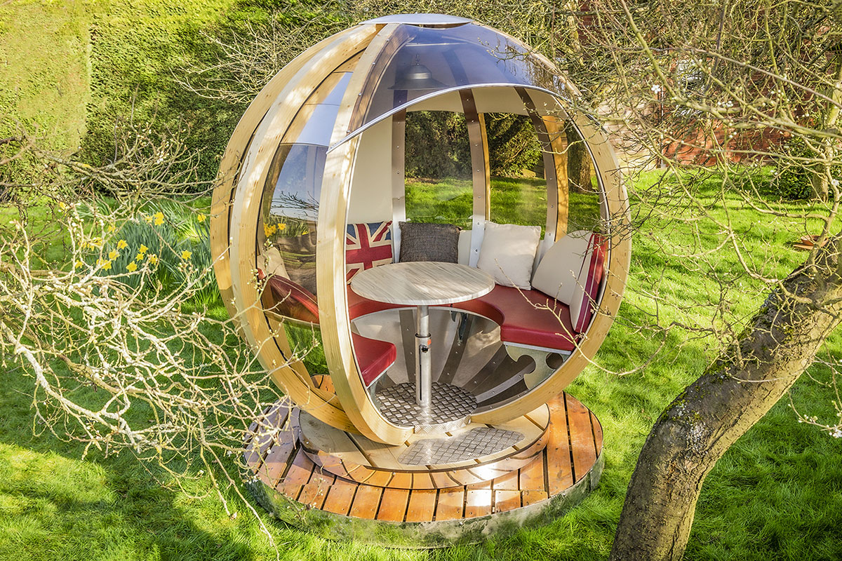 Enjoy the Rewards of Spring in an Ornate Garden Rotating Pod