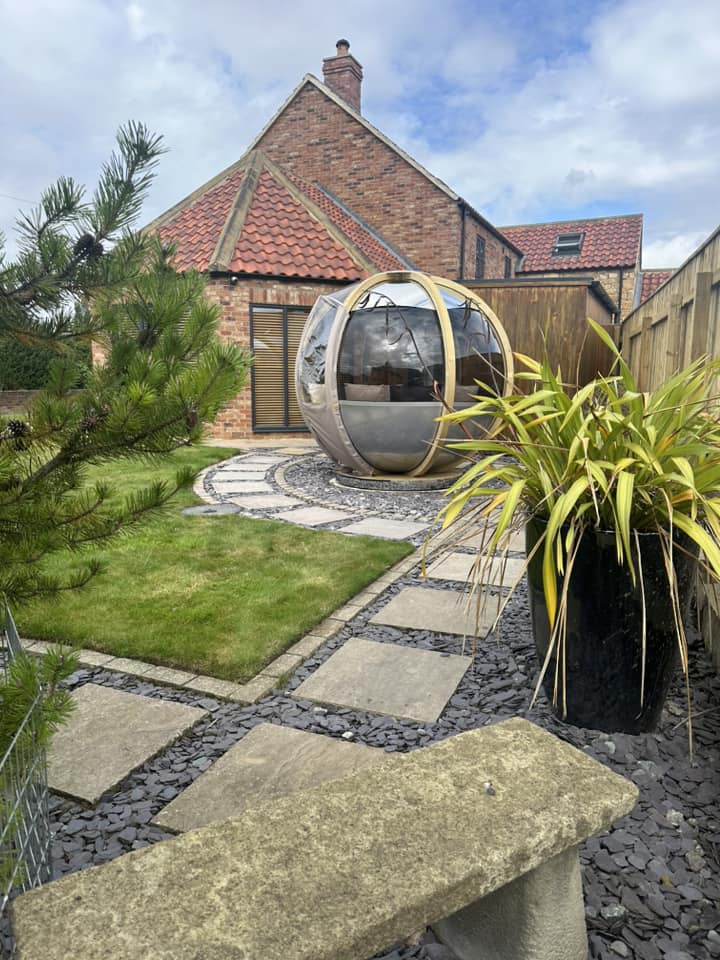 Rotating Seater Garden Pod, Outdoor room by Ornate Garden