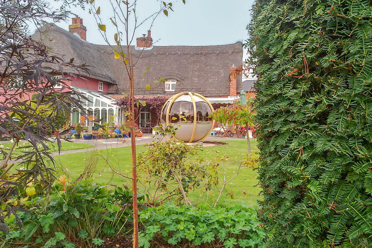 Rotating Seater Garden Pod, Outdoor room by Ornate Garden