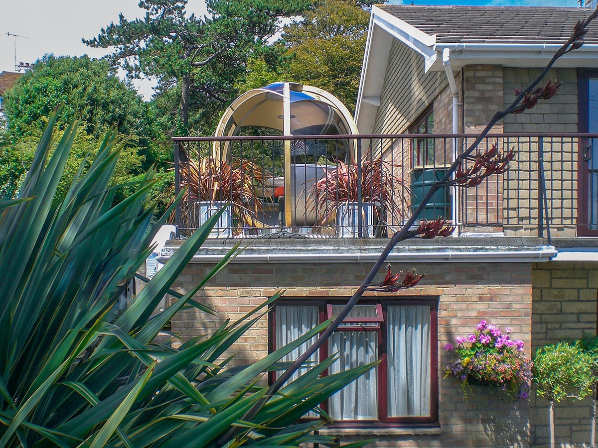 Rotating Seater Garden Pod, Outdoor room by Ornate Garden