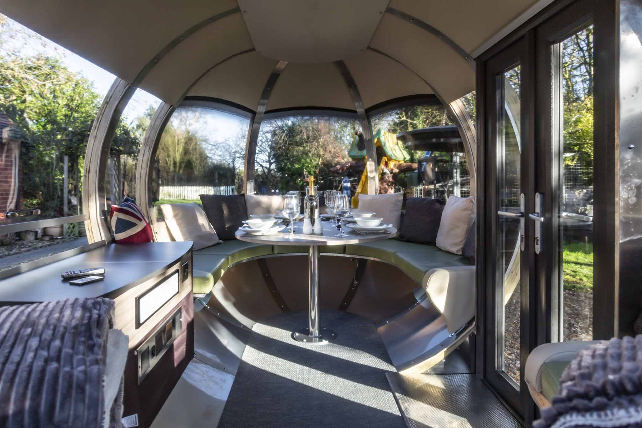 Ornate Garden Off Set Ovalhouse Outdoor Garden Pod